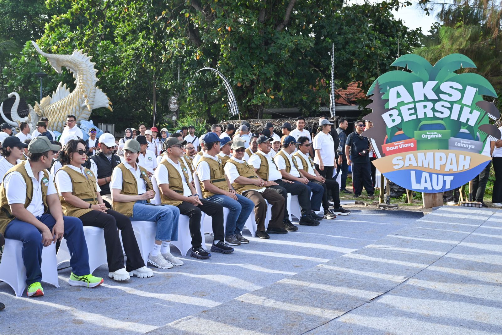 Kerja Sama Kemendikdasmen dan KLH untuk Pendidikan Ramah Lingkungan ...